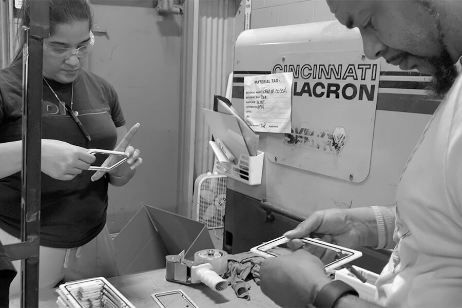 The Types of Injection Molding Jobs | Which is Best For You?